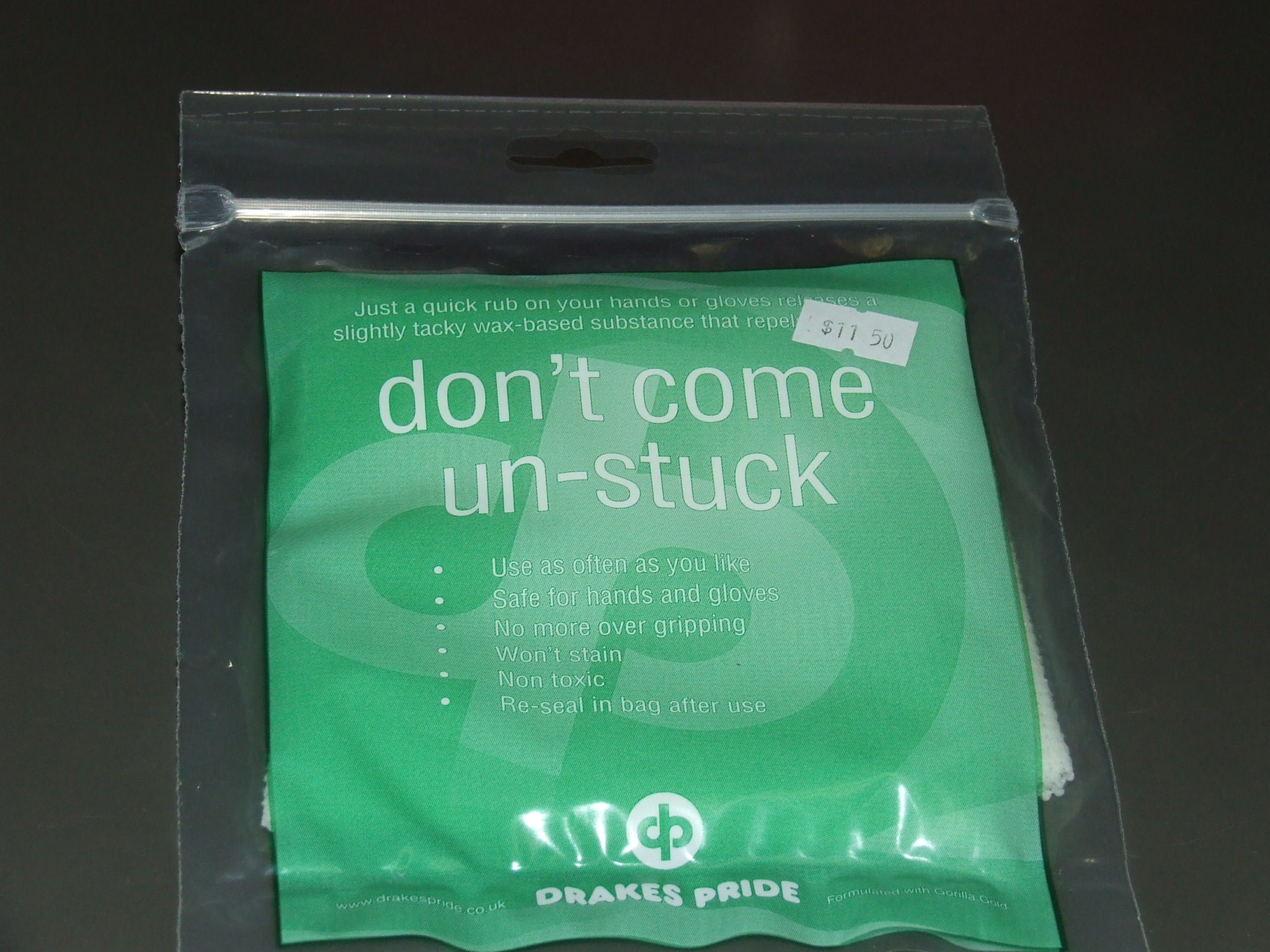 Get A Grip Sticky Cloth for Lawn Bowls | Riverina Bowls